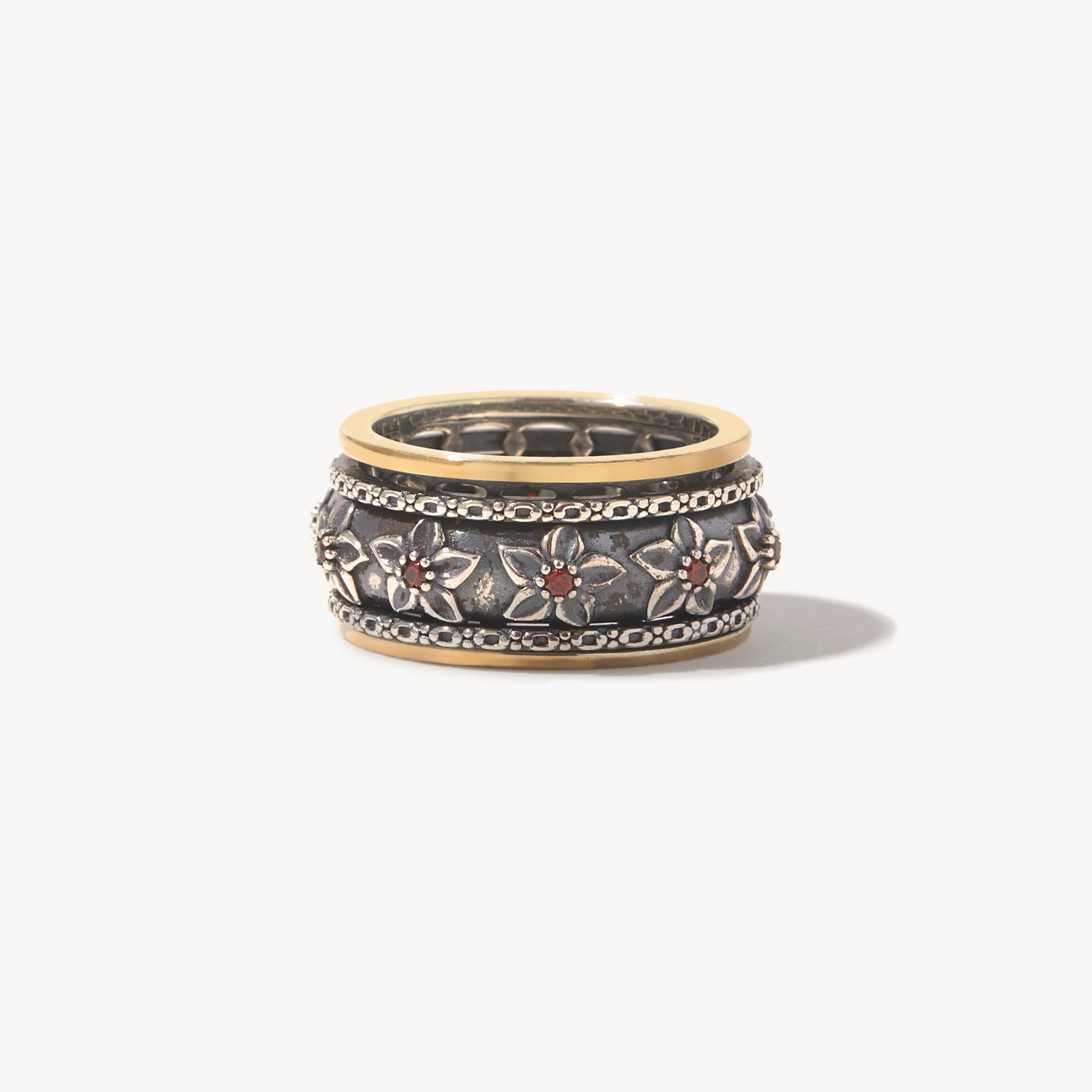 Savina Spinner Ring – Ideaure